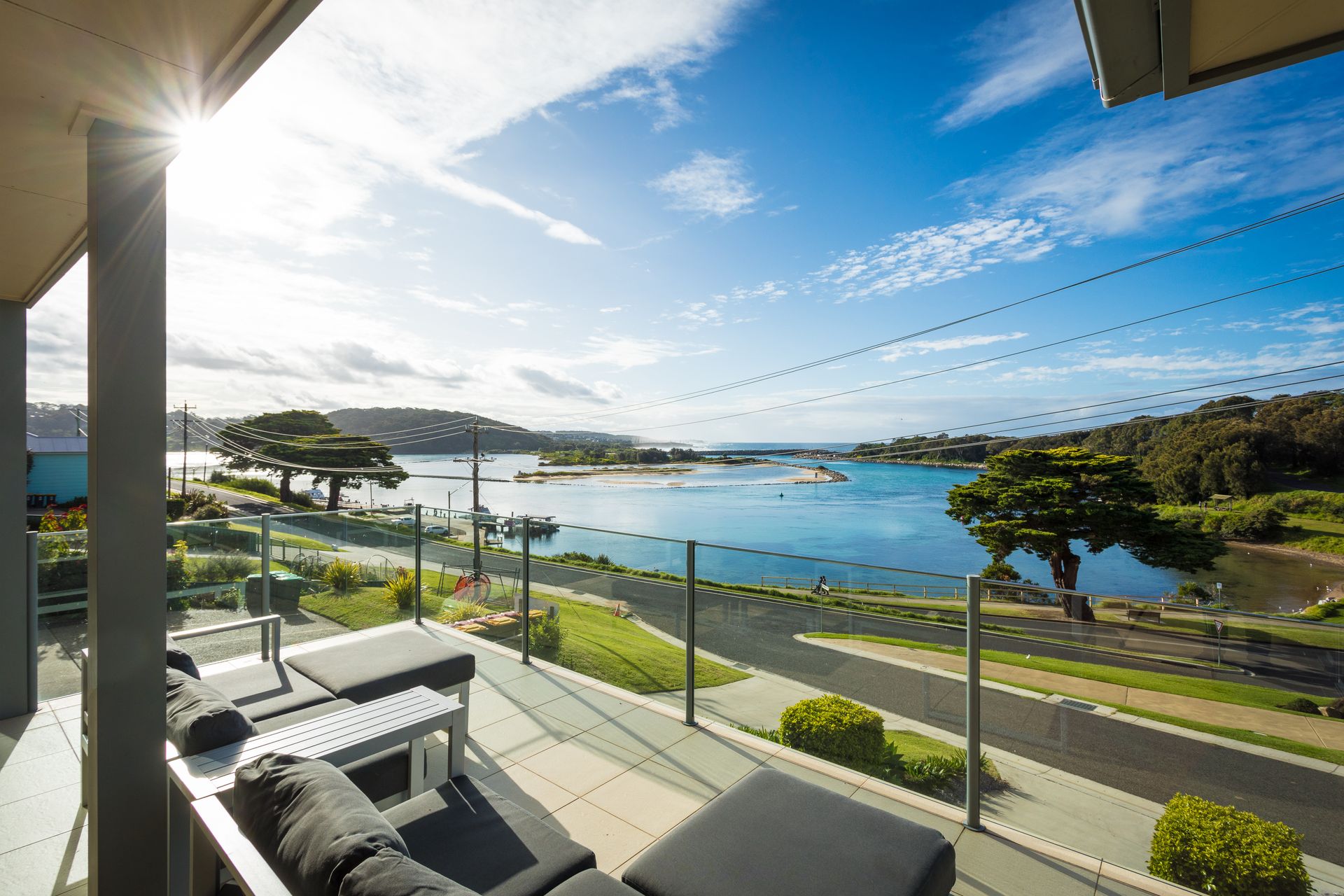 Champagne Views - 3 Bowen St, Narooma - Narooma Holiday Accommodation