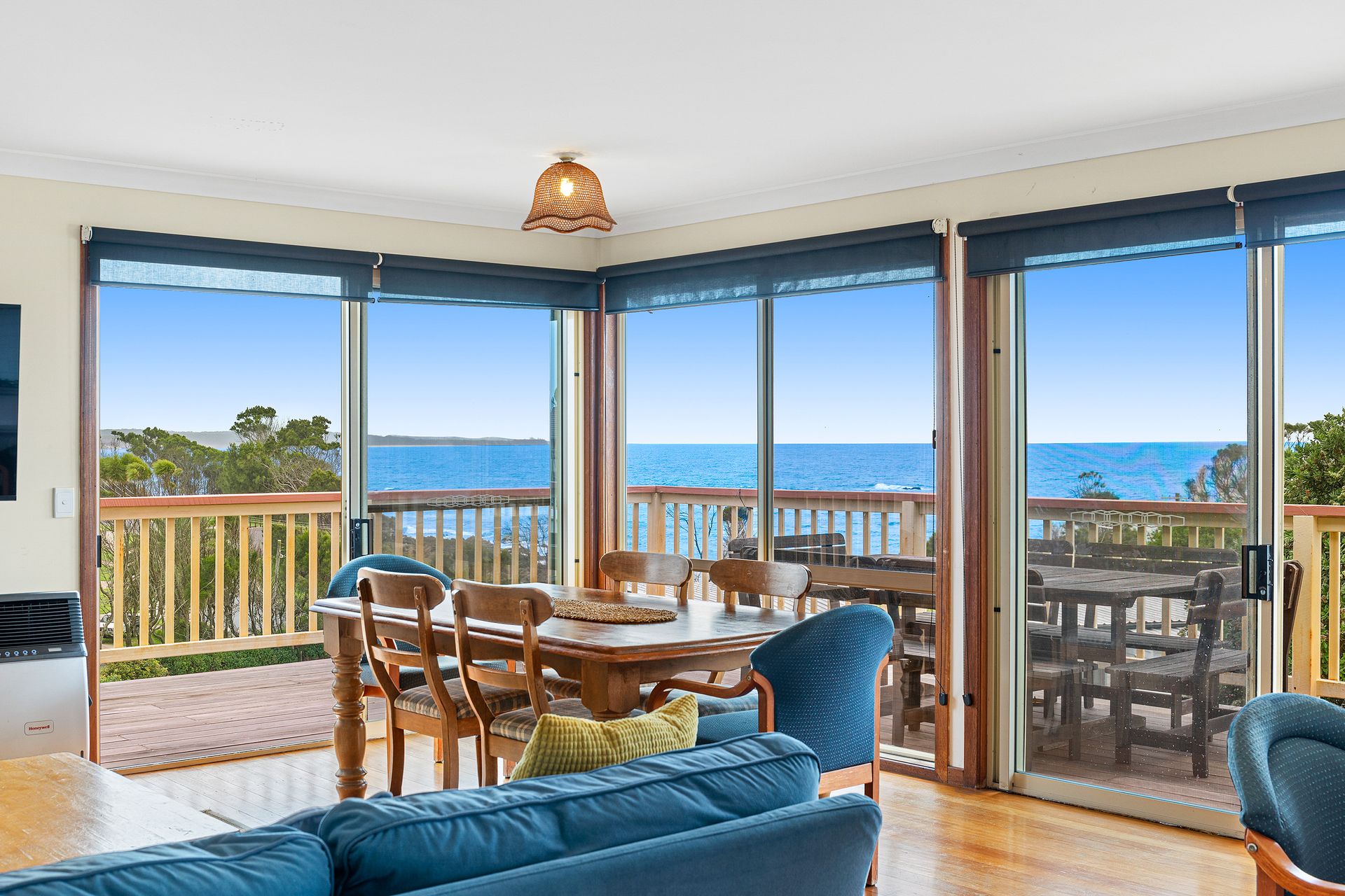 54 Noble Parade - Narooma Holiday Accommodation